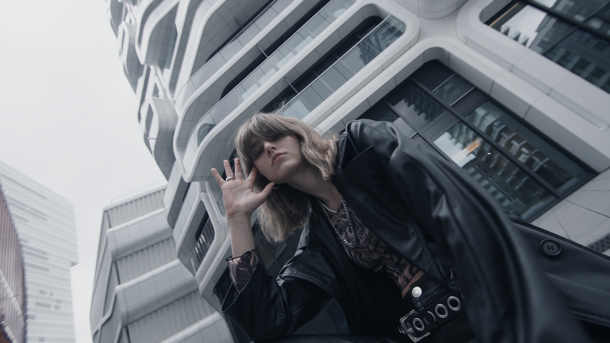 Punchy style, 36 looks | ACIDBITE